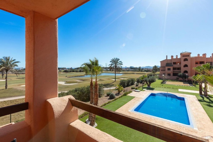 Serene Escape Near The Sea - Pool &Private Parking - Los Alcázares