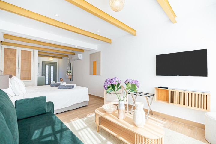 Loft Centrale By Deserve - Paphos