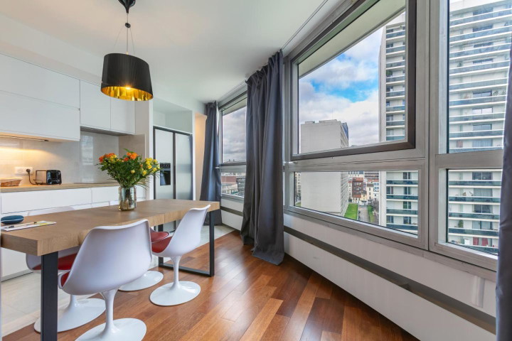 Comfortion Zaira - Suite De Luxe Avec Vue Sur La Défense - Maisons-Laffitte