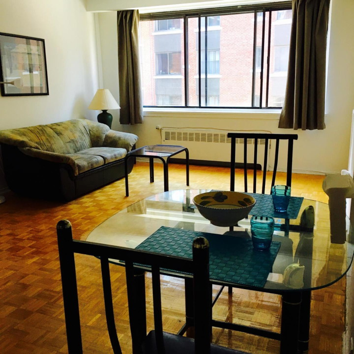 Stylish Montreal Apartment Comfortable Stay In The Golden Square Mile - Montréal