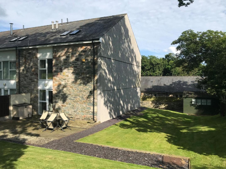 Barn End, 9 Stad Clynnog - Caernarfon