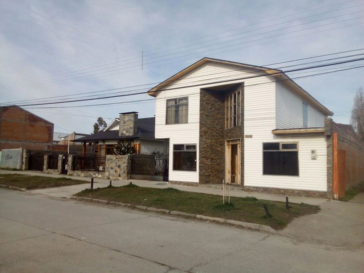 Hostal Los Pioneros - Puerto Natales