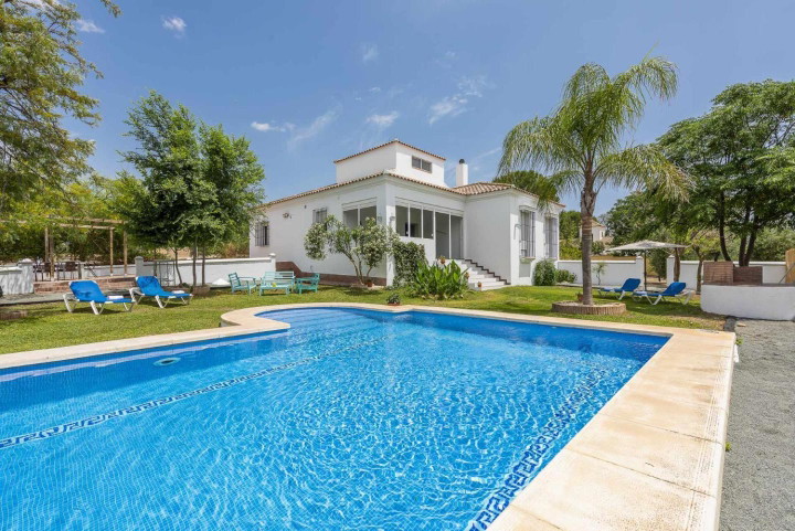 Casa Rural Dehesa De Las Yeguas - Marchena