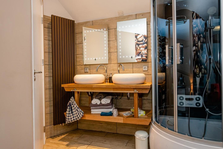 B & B M 3 - Kerkrade