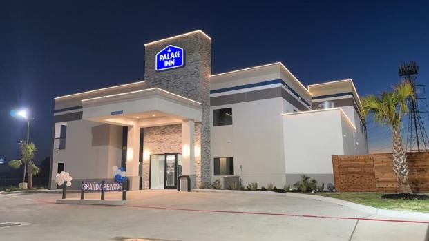 Palace Inn Blue Jones Road & Fm1960 - Houston, TX