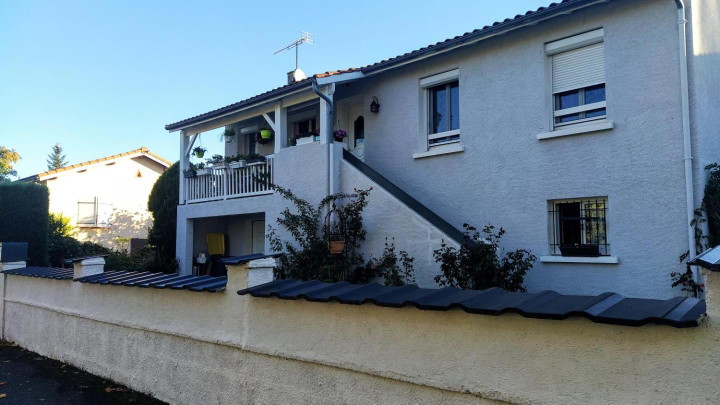 T1 Bis Indépendant Dans Maison Individuelle - Albi