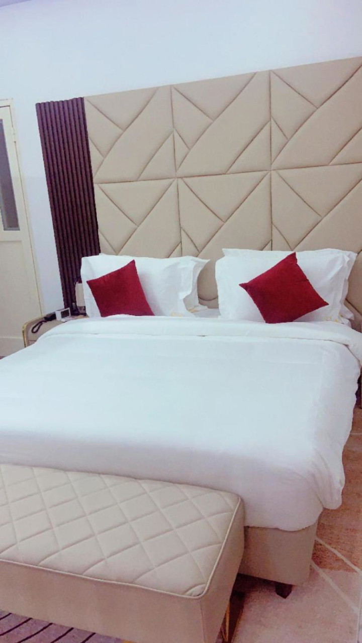 Scarlett Apartments - Monrovia