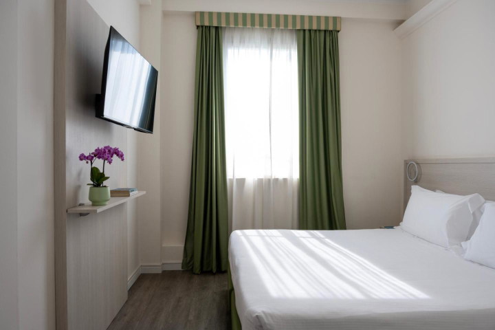 Hotel Embassy - Legnano