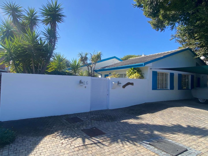 Leisure Isle Beach Home - Knysna