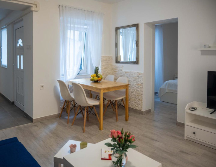 Apartment Montona - Pula