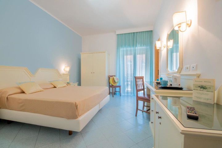Hotel Ascot Sorrento - Vico Equense