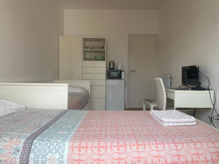 Mirela's Private Room With Key, Ac, Lift & Balcony In The Center Of Nice On The Cote D'azur - Nice