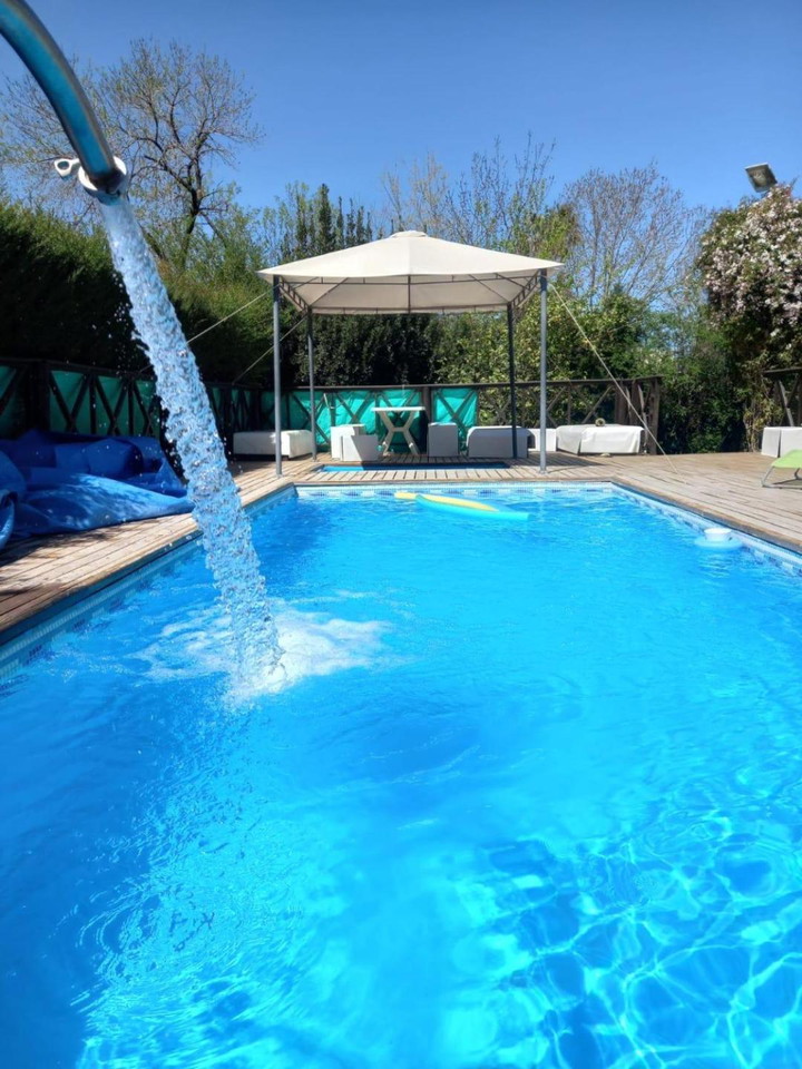 Quinta En Lobos Para 10 Personas Con Pileta Climatizada - ロボス