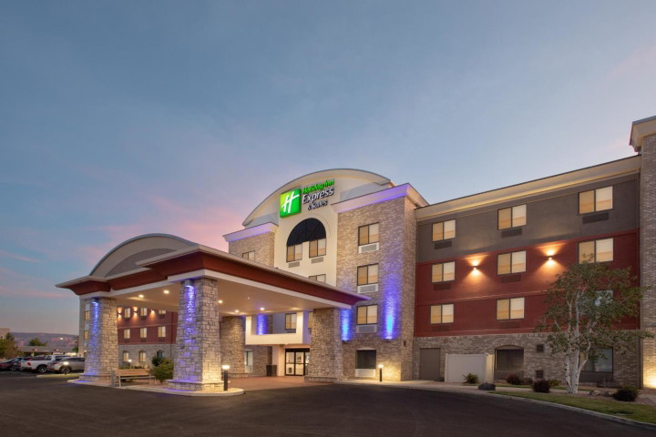 Holiday Inn Express Hotel & Suites Grand Junction By Ihg - Grand Junction, CO