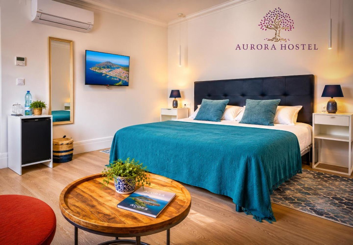 Aurora Hostel, Suítes, Quartos E Dormitórios No Coração De Angra Do Heroísmo - Azores