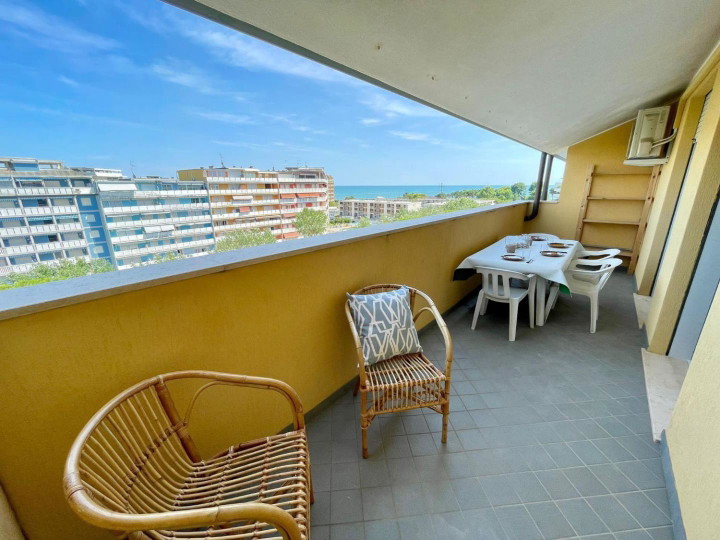 Sea-view Apartment With Lovely, Furnished Terrace - Caorle