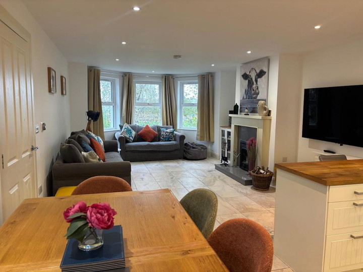 Rosemarinus A Peaceful 4bed 3bath Townhouse Ballycastle - Ballycastle