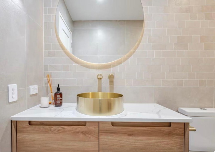 Upscale Neighbourhood Guest Quarters - Perth, Australia