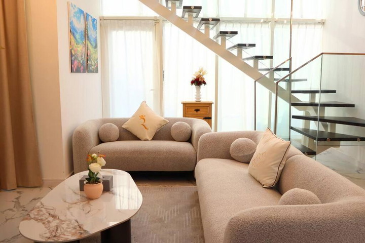2br Masdar City - Modern Stay With Pool & Balcony - Abu Dhabi