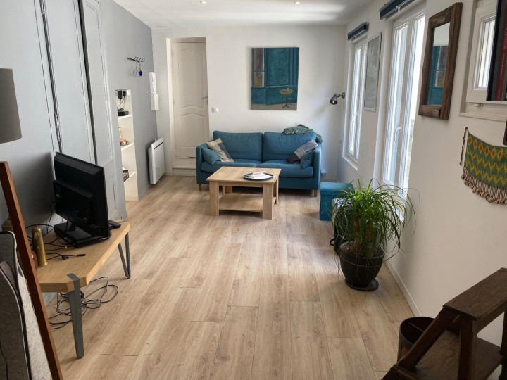 Maisonnette De Charme Avec Cour Privative Haute-ville Granville - Granville
