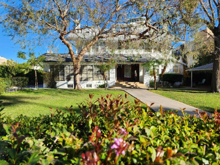 Orange Drive Hostel - West Hollywood, CA
