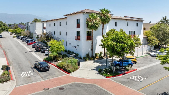 Hotel Casa 425 + Lounge, A Four Sisters Inn - Mount Baldy, CA