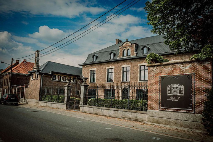 Relais M - Kluisbergen