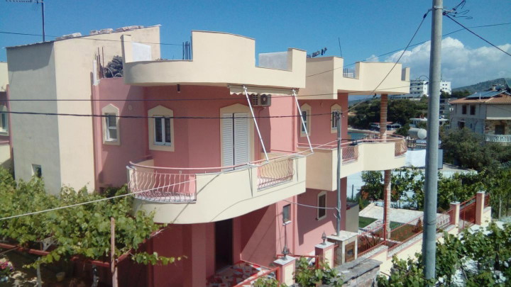 Studio Alexis - Albania