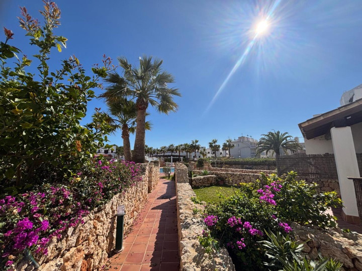 Hippie Und Famila Paraiso - Mallorca