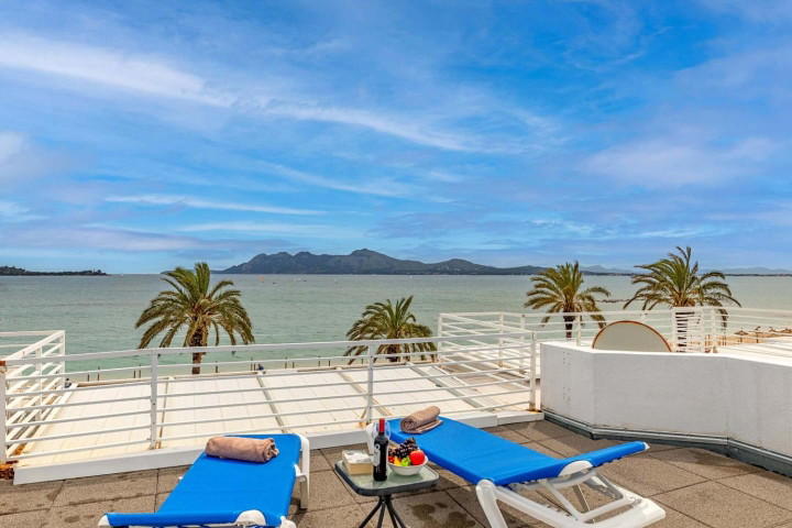Beachfront Apartment Sivella Mar By Sealand Villas - Port de Pollença