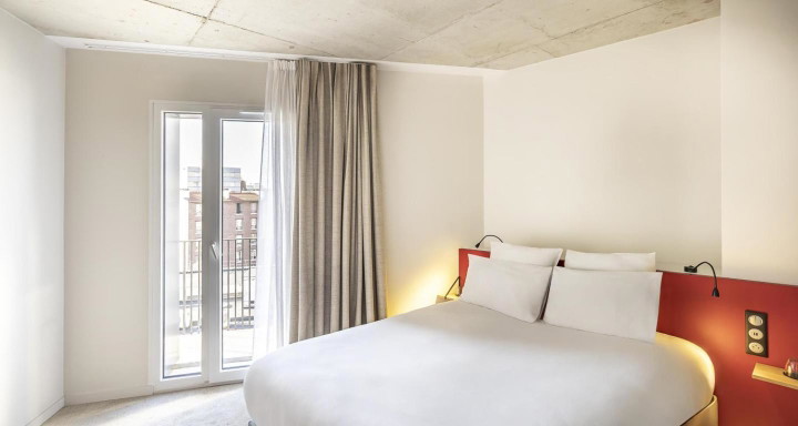 Best Western 11bauer Paris Saint-ouen - Saint-Denis, France