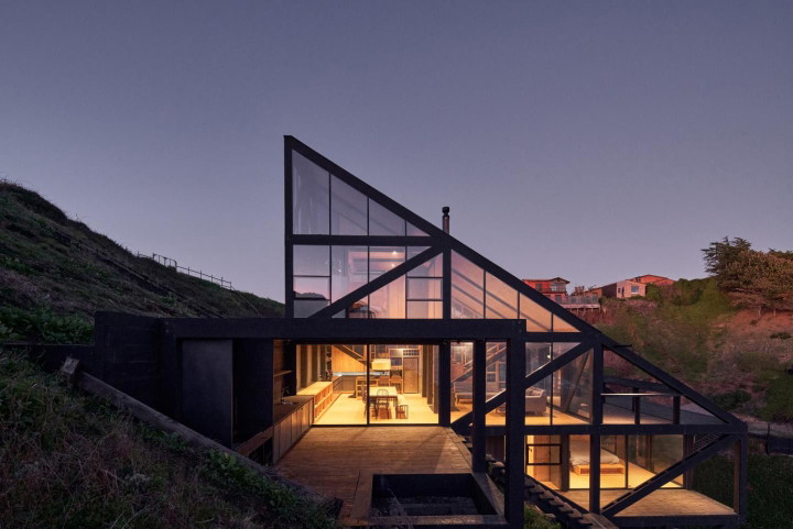 Casa Ladera, En Matanzas - Chile