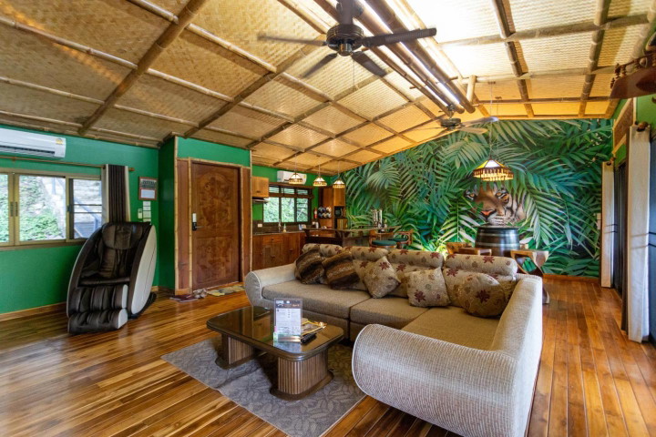 The Parrot Inn Kanchanaburi - Kanchanaburi