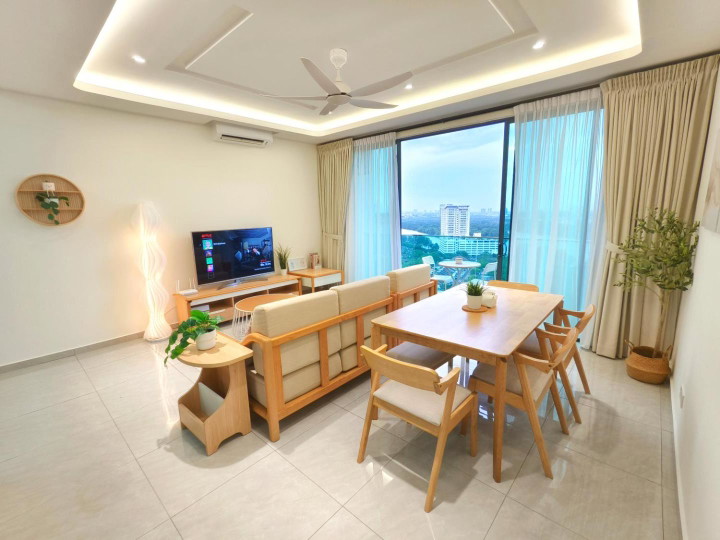 Midvalley 3br Lake View-8px With Gfloor 2 Cp, Petfriendly I Netflix & Coway I Unblock High Floor Fashion High-end Renovations - Sembawang