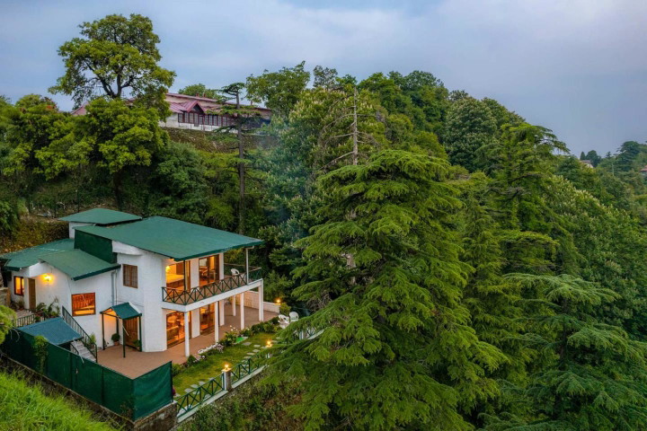 Stayvista's Mellow Cottage - 3bhk With Mountain View & Bonfire - Mussoorie