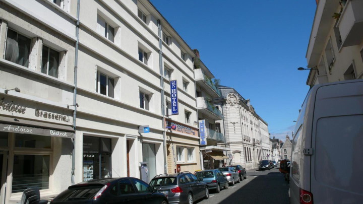 Hotel Berthelot - Saint-Pierre-des-Corps