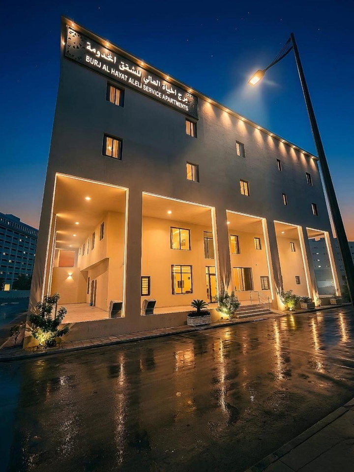برج الحياه العالي للشقق المخدومة- - Riyadh