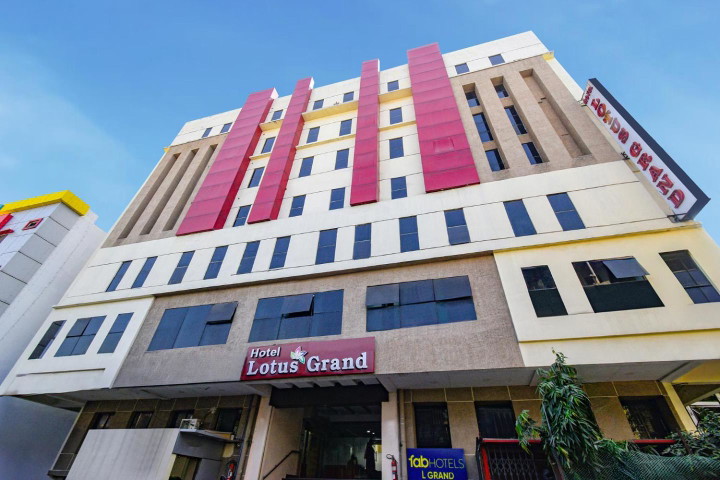Fabhotel L Grand - ハイデラバード