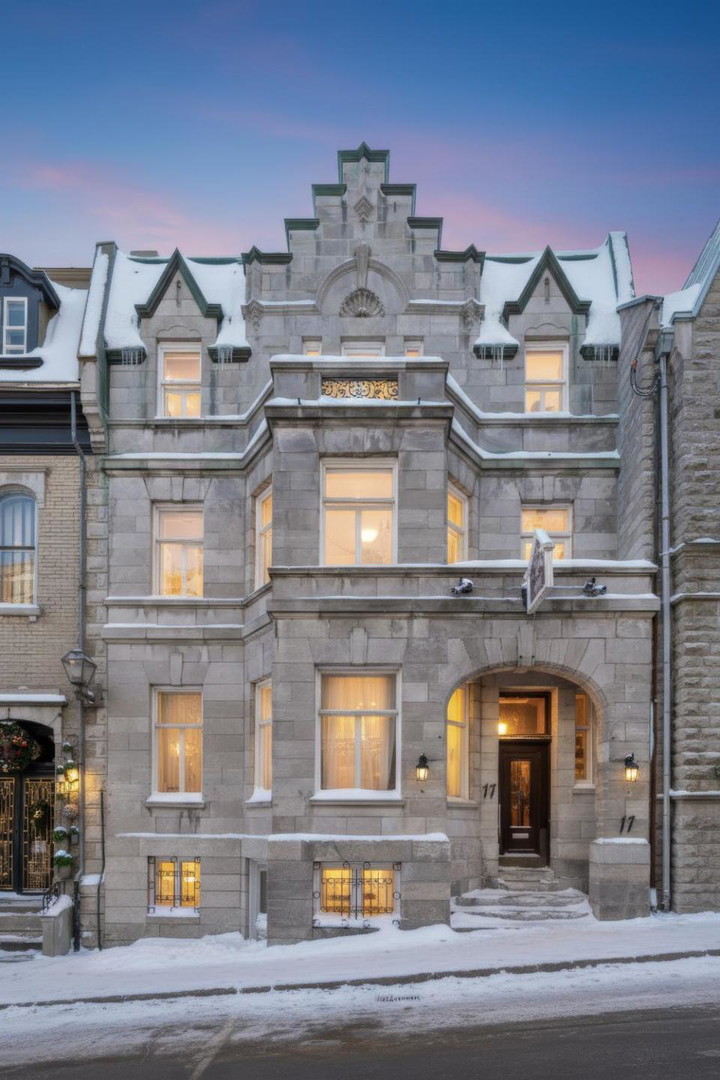 Le Chateau De Pierre - Quebec