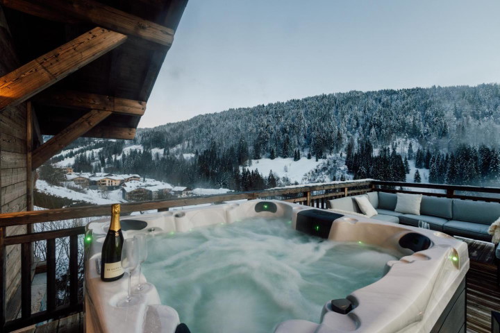 Chalet 5 éToiles, 360 M2, 7 Chambres, Spa & Cinéma - Les Gets