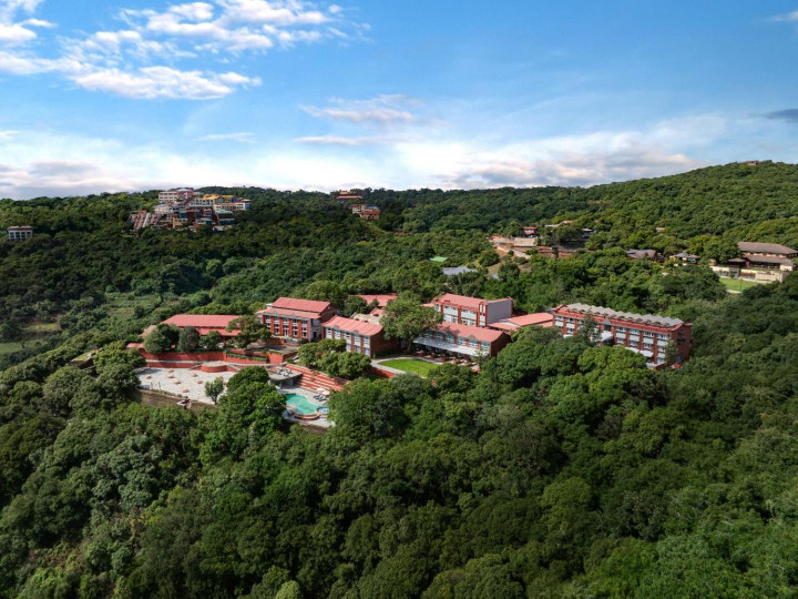 Fountain, Mahabaleshwar - Ihcl Seleqtions - Mahabaleshwar