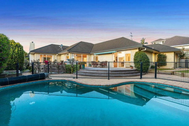 En-suite Room With Private Restroom - Swimming Pool & Ac & Free Parking - Waiheke Island