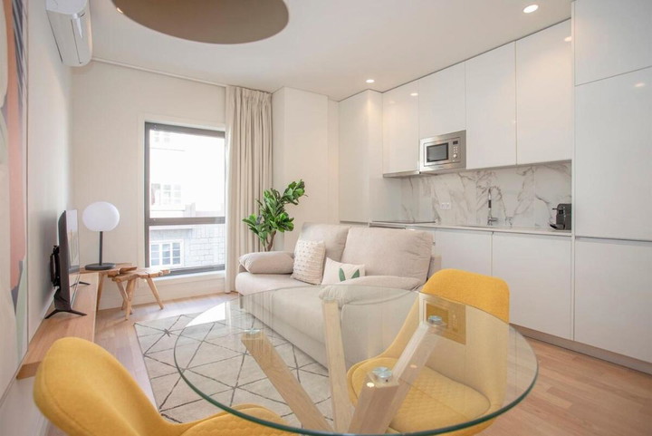 Liiiving In Porto - City Design Apartments - Alfena