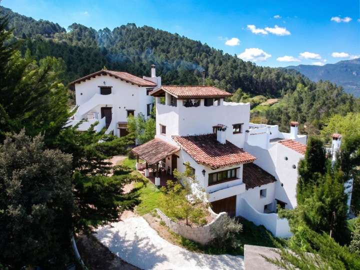 Spacious Apartment With Pool In Yeste - 120 M² - 10 Guests - Yeste