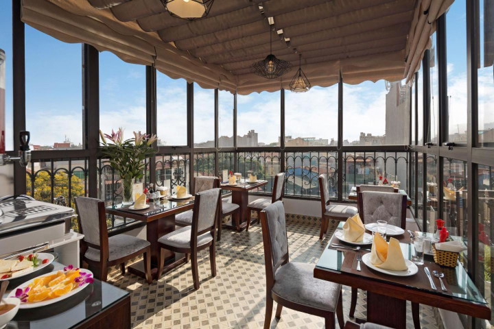 Golden Moon Suite Hotel & Travel - Hanoi