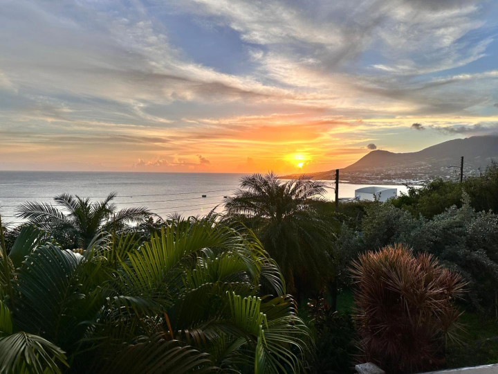Krysta's Hideaway - Saint Kitts en Nevis