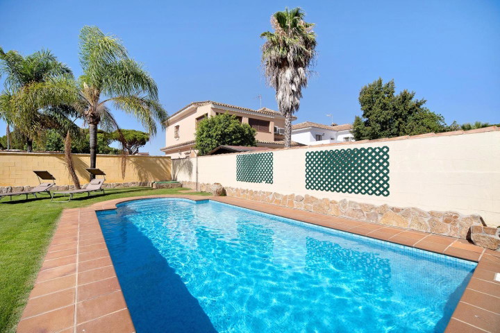 Chalet Con Piscina En La Barrosa - Chiclana de la Frontera