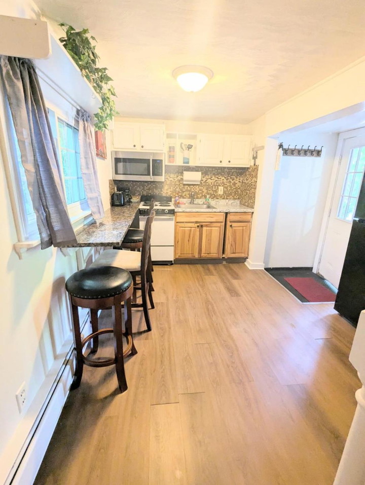 2 Bd, Pet Friendly, 10 Min To Pier Parking For 3 - Scarborough, ME
