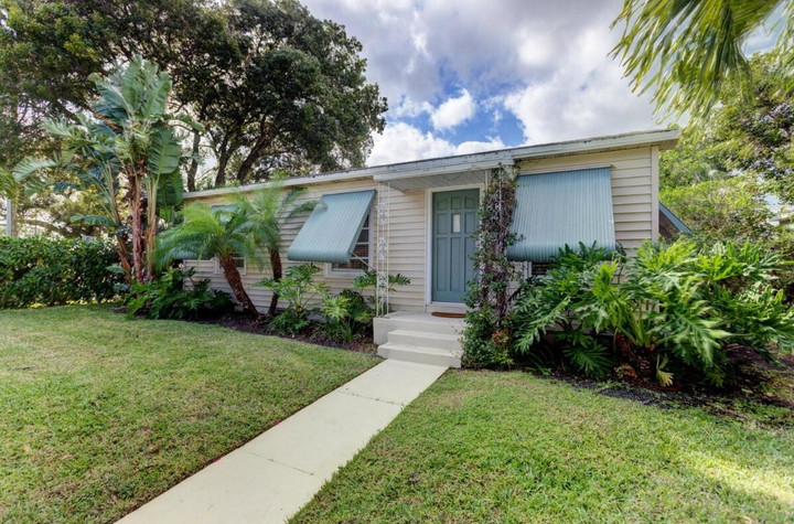 Charming West Palm Beach Home - West Palm Beach, FL
