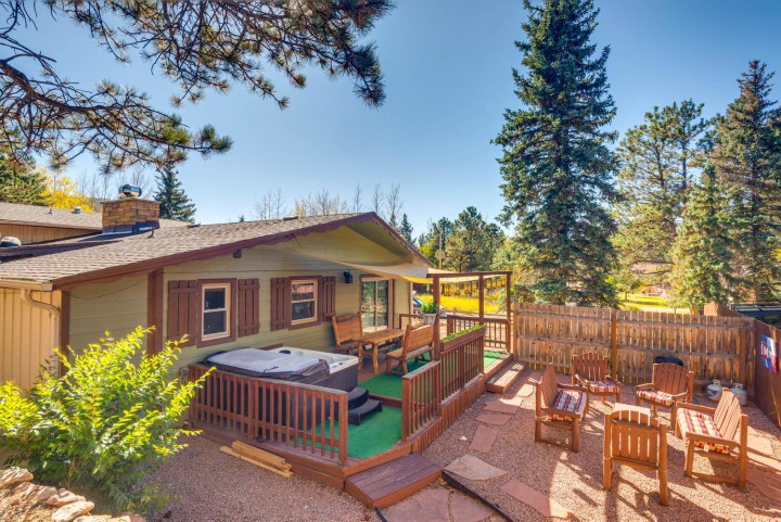 Peaceful Getaway With Private Hot Tub And Mtn Views! - Woodland Park, CO